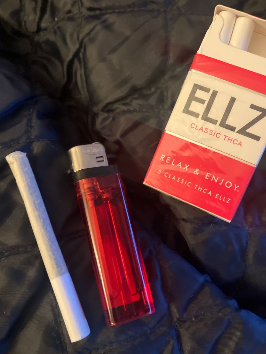 ELLZ THCA Cigarettes Classic 5ct 4.5g - Dr.Ganja ELLZ THCA Cigarettes Classic 5ct 4.5g - Dr.Ganja